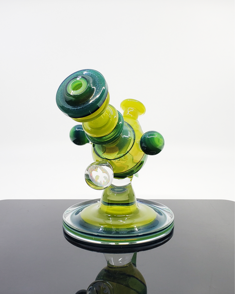 Cajun Glass Two-Tone Heliosphere – Heady Glass Dab Rig with Modern Two – HG